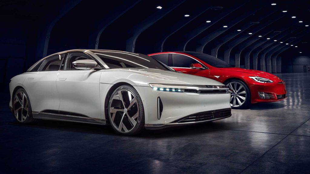 Tesla Model X и Model S лидер в сфере электромобилей. Это не фантастика