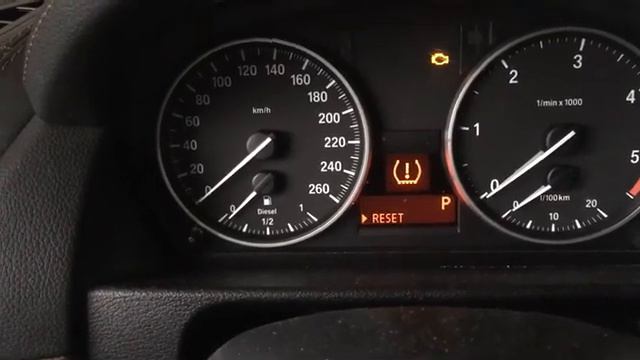 BMW X1 E84 как сбросить ошибку давления в шинах