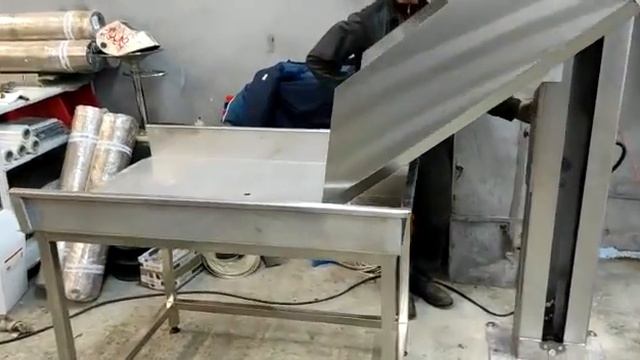 Стационарный подъемник-опрокидыватель столбовой, Москва