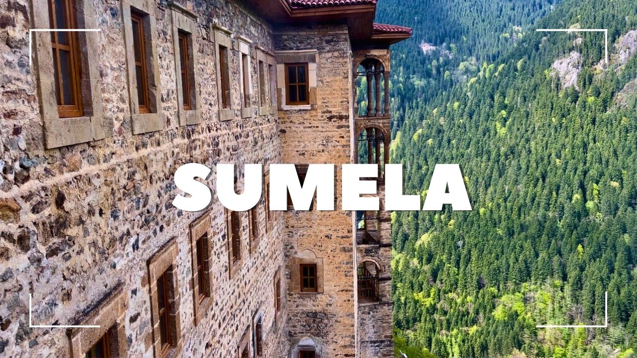 Монастырь Панагия Сумела прямо на отвесной скале