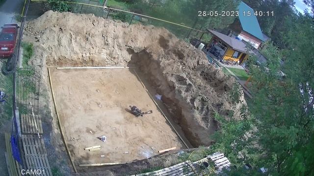 Выравнивание дна котлована