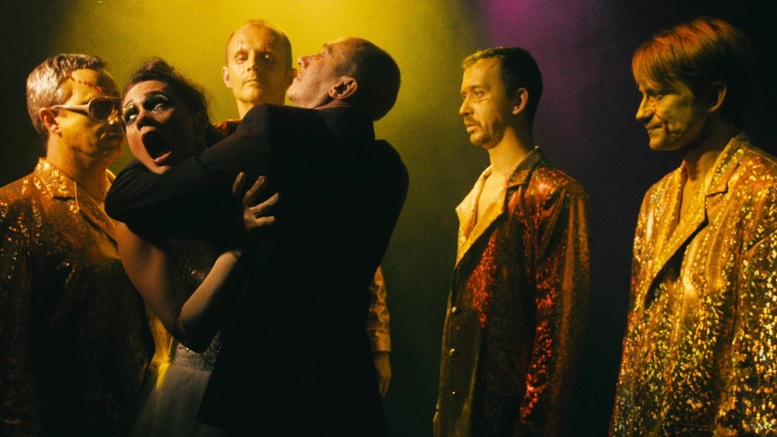 КУРАРА - Капитаны (Official Video)