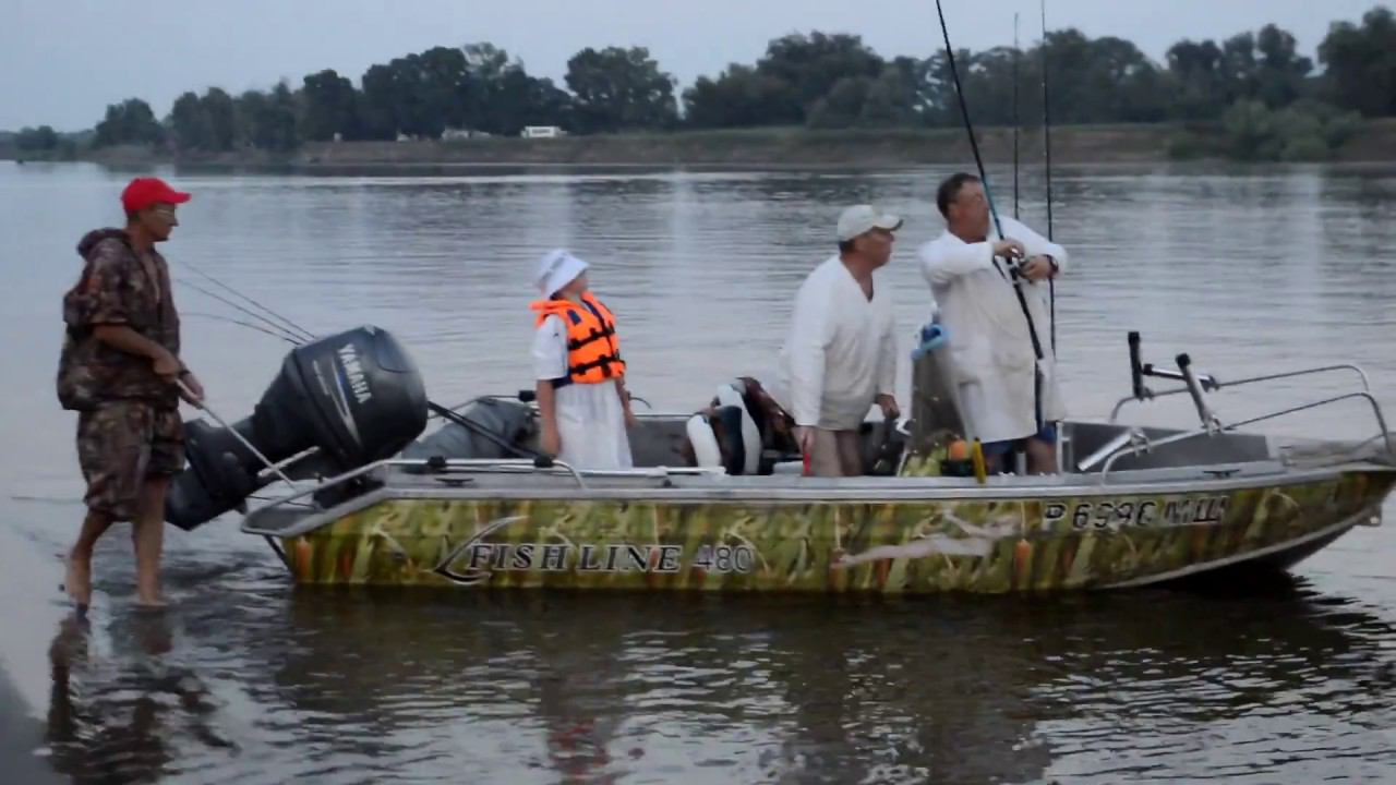 Вываживание Сома 50кг река Ахтуба 2018