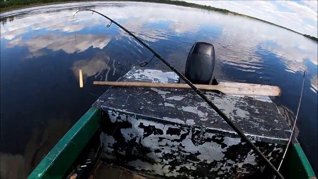 ловля хариуса на самодельные мушки.