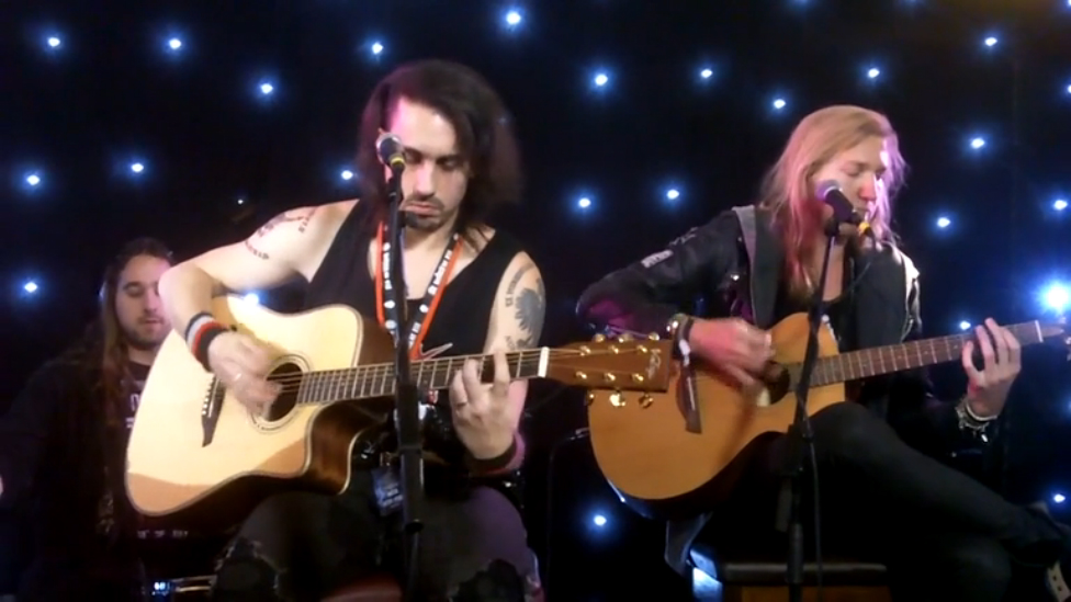 CRAZY LIXX - Heroes Are Forever (Acoustic, Live @ Hard Rock Hell United, North Wales, March 2015)