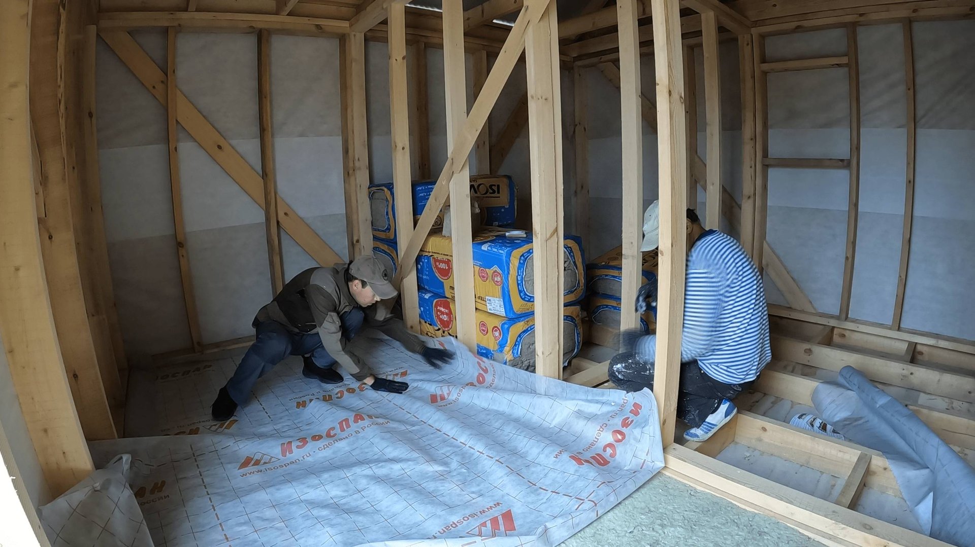 Черновой пол в предбаннике каркасной бани