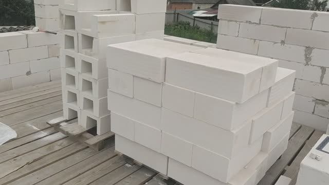 💪Коралловый замок🧱Как одному поднять палеты с блоками на второй этаж