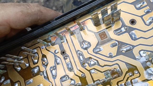 Ваз 2114 не работают стрелки на панели приборов, стоп сигналы.