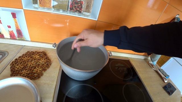 Казан Kukmara (Кукмара) 5л. с крышкой-сковородой Обзор и подготовка к использованию