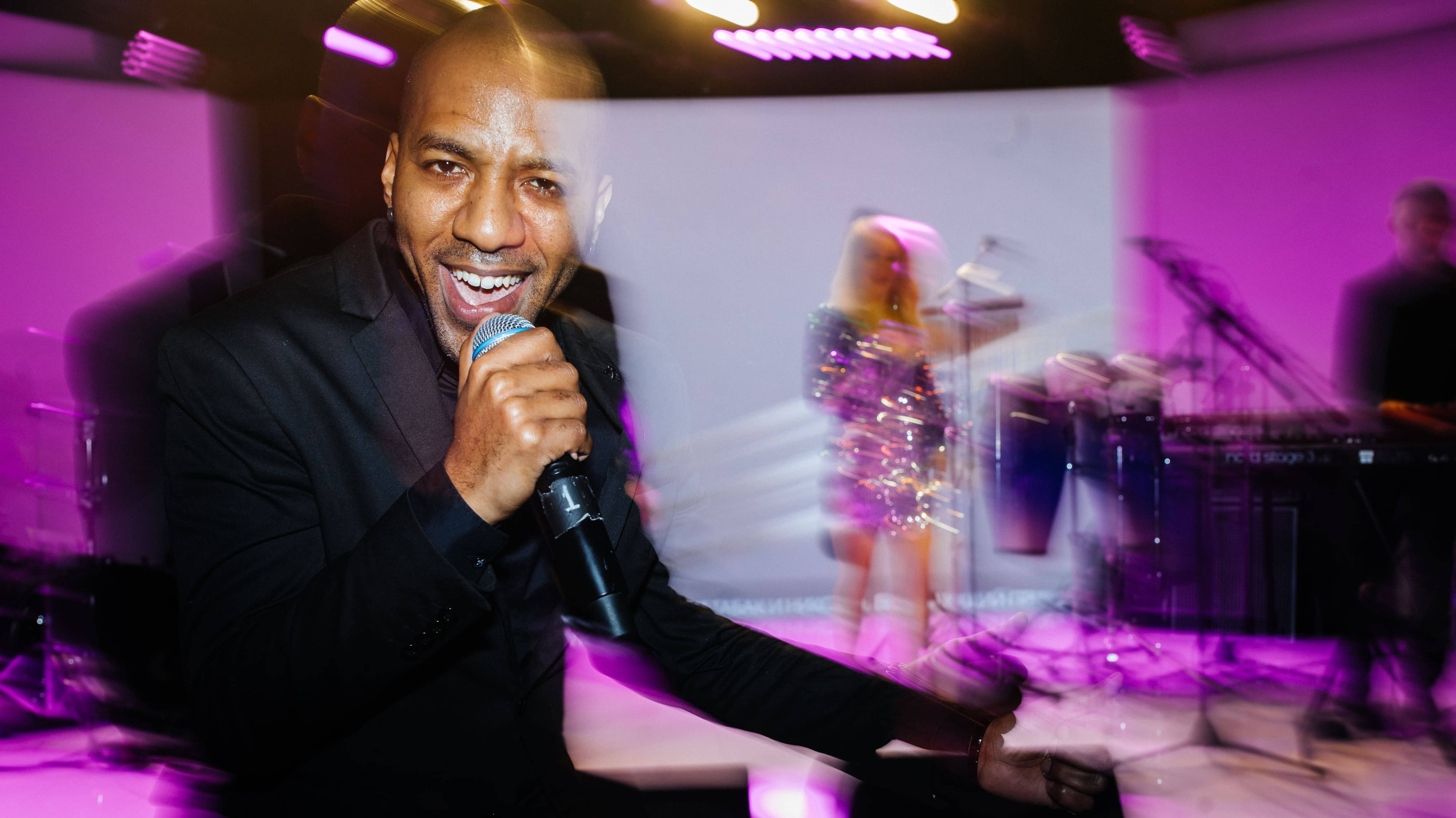 Кавер-группа "Слушай и танцуй". Йохан вокал