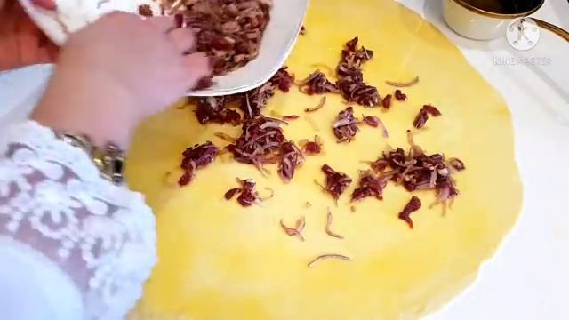 НЕРЕАЛЬНО ВКУСНЫЙ ПИРОГ!ВСЕ ПЕРЕМЕШАЛИ И В ДУХОВКУ!ГОТОВЛЮ ДЛЯ БЛИЗКИХ 7 ДНЕЙ В