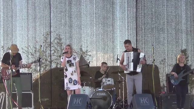 20170723 Театральный дворик 2017. Кавер-группа «Jazzophrenia» (Тула)