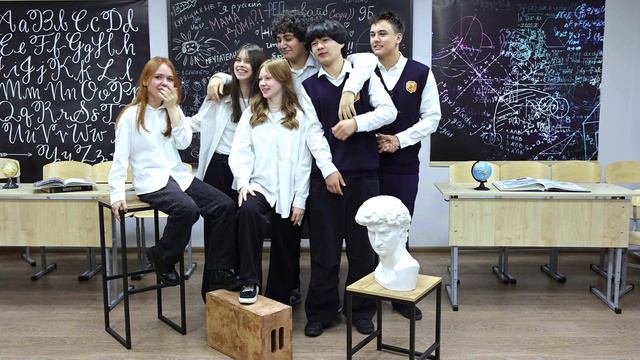 Сьемка на выпускной альбом, 9 класс.
Все видео с "оживающих" фото