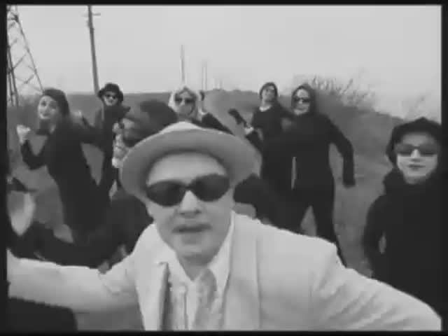 *Небесное пиво*. 2ва Самолёта.2001 г.