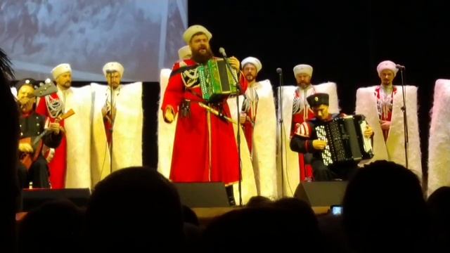 Кубанский казачий хор - шли два брата с турецкого фронта