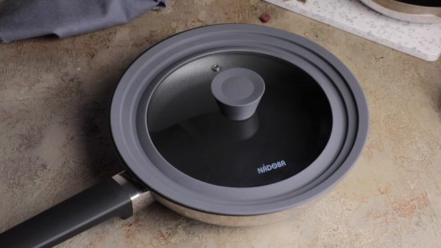 Универсальная крышка Ema