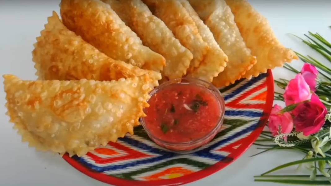 ЧЕБУРЕКИ!!!ПУЗЫРЧАТЫЕ.СОЧНЫЕ!