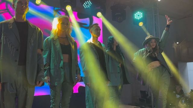 RiRi - Танцевальный номер - Шоу-балет Z-DANCE