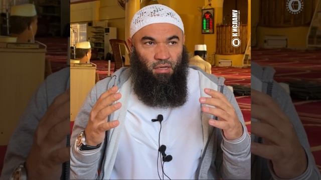 Как правильно мыть локти при омовении. Ринат Абу Мухаммад