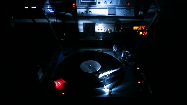 Silver Convention - Fly Robin Fly