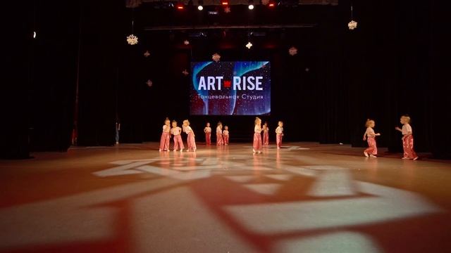 Коллектив "Притяжение" (4-5 лет) Савельева Надежда "По секрету"