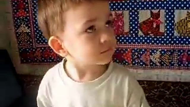 Сын Лёня и группа Пикник [9_hq3kNsUHA].mp4