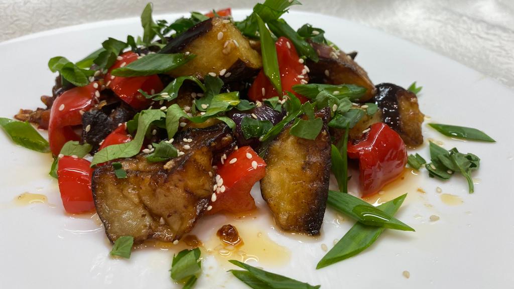 Баклажаны по-китайски в кисло-сладком соусе. Быстро и очень вкусно!