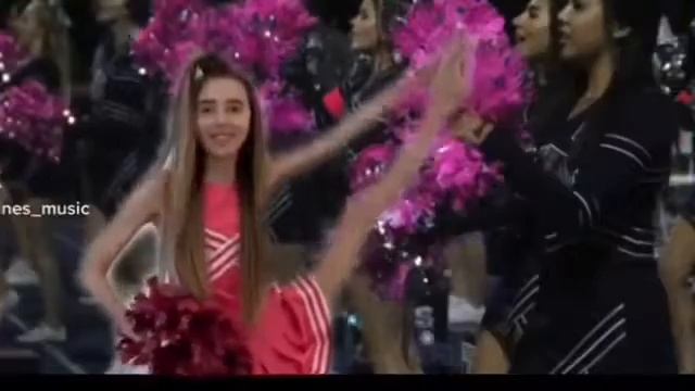 CAROLINE - Smiling [Official Music Video]