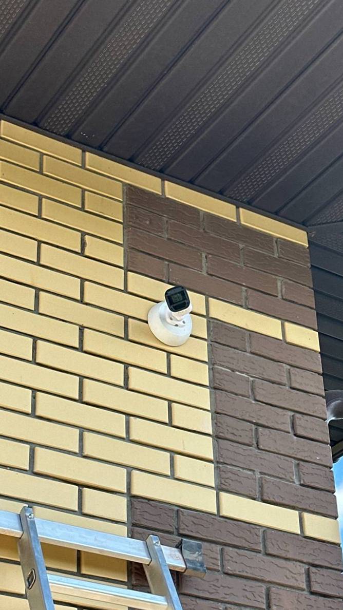 Ставлю 4 камеры и регистратор от Dahua + интернет со скоростью 250 мегабит в секунду.