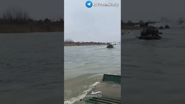 Люди не пострадали. Тонули только нацисты)