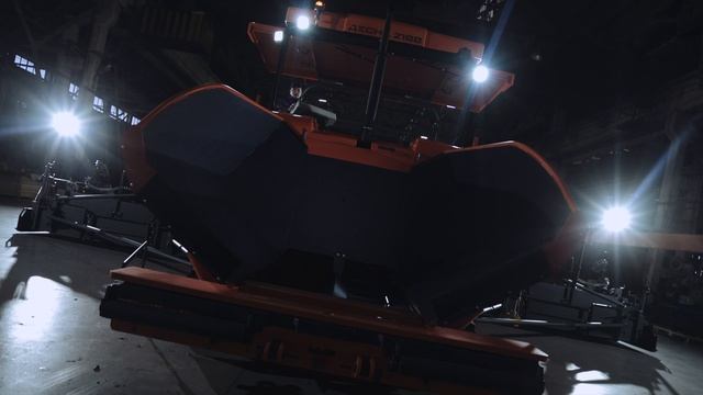 Гусеничный асфальтоукладчик ДЕСНА 2100