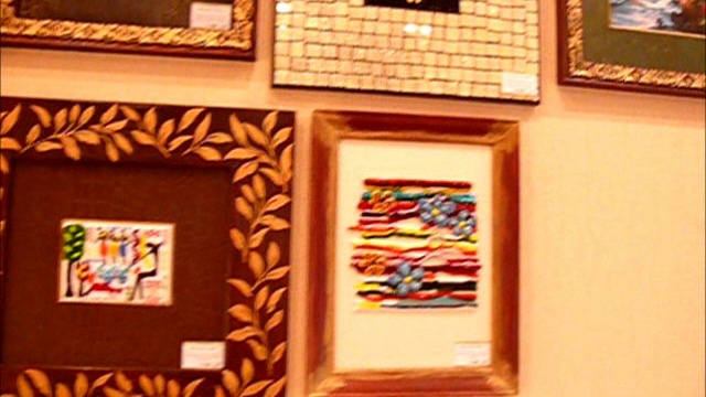 Красивые авторские настенные часы с механизмом Hermle (Германия)