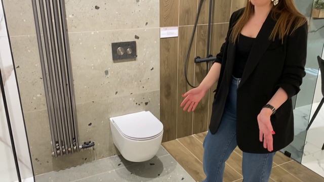 Смотрим коллекции 2022 г., выклеенные в шоу-руме: Аллея , Айсберг, Этажи.