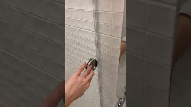 Душевое ограждение в нишу с раздвижной системой