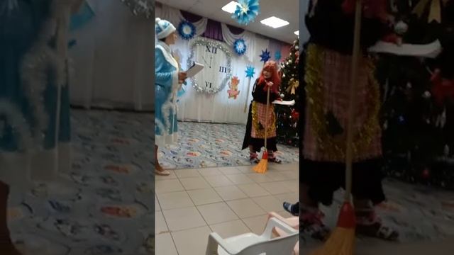 озеро Карачи новогодний утренник часть 2.mp4