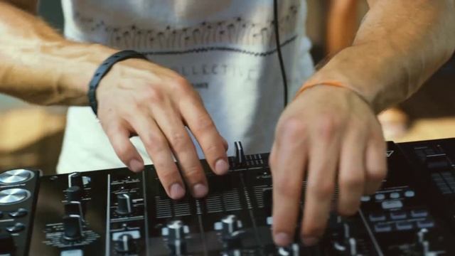 MiyaGi & Эндшпиль feat. Симптом - Люби меня (Amateur Video)