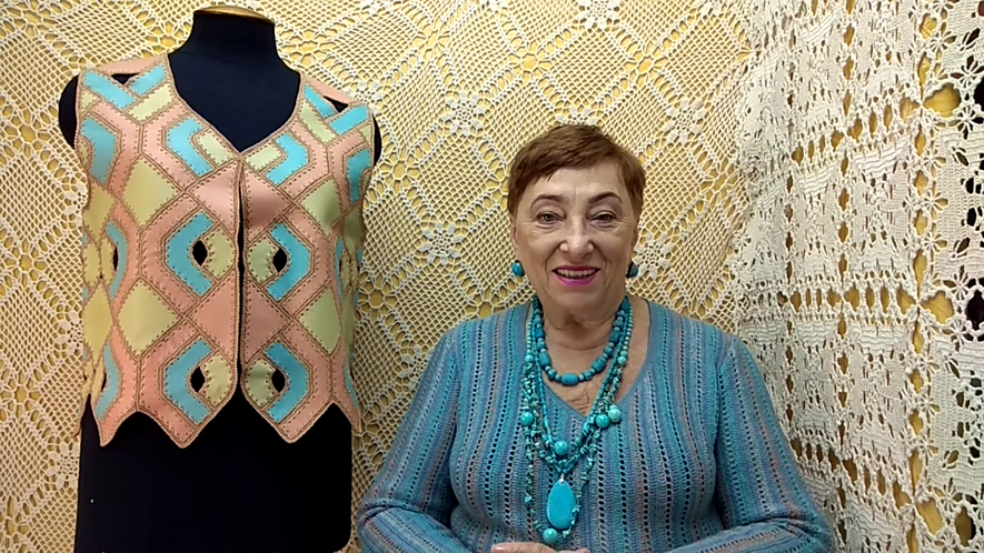 Жилет из кожи "Бантики". Мастер-класс по вязанию крючком от О. С. Литвиной.