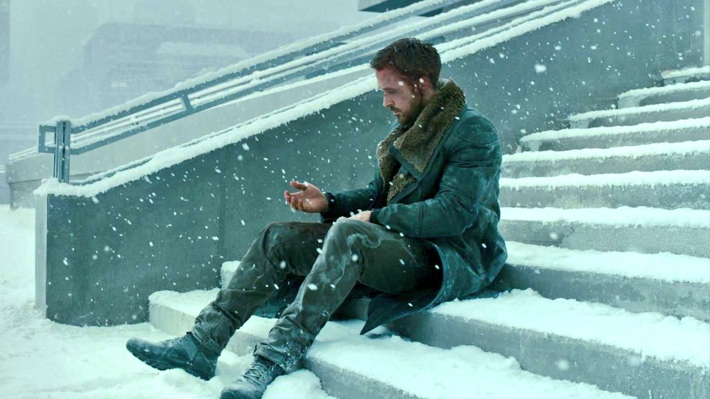 Станкевичюс смотрит ролик ЧБУ про фильм "Бегущий по лезвию 2049"