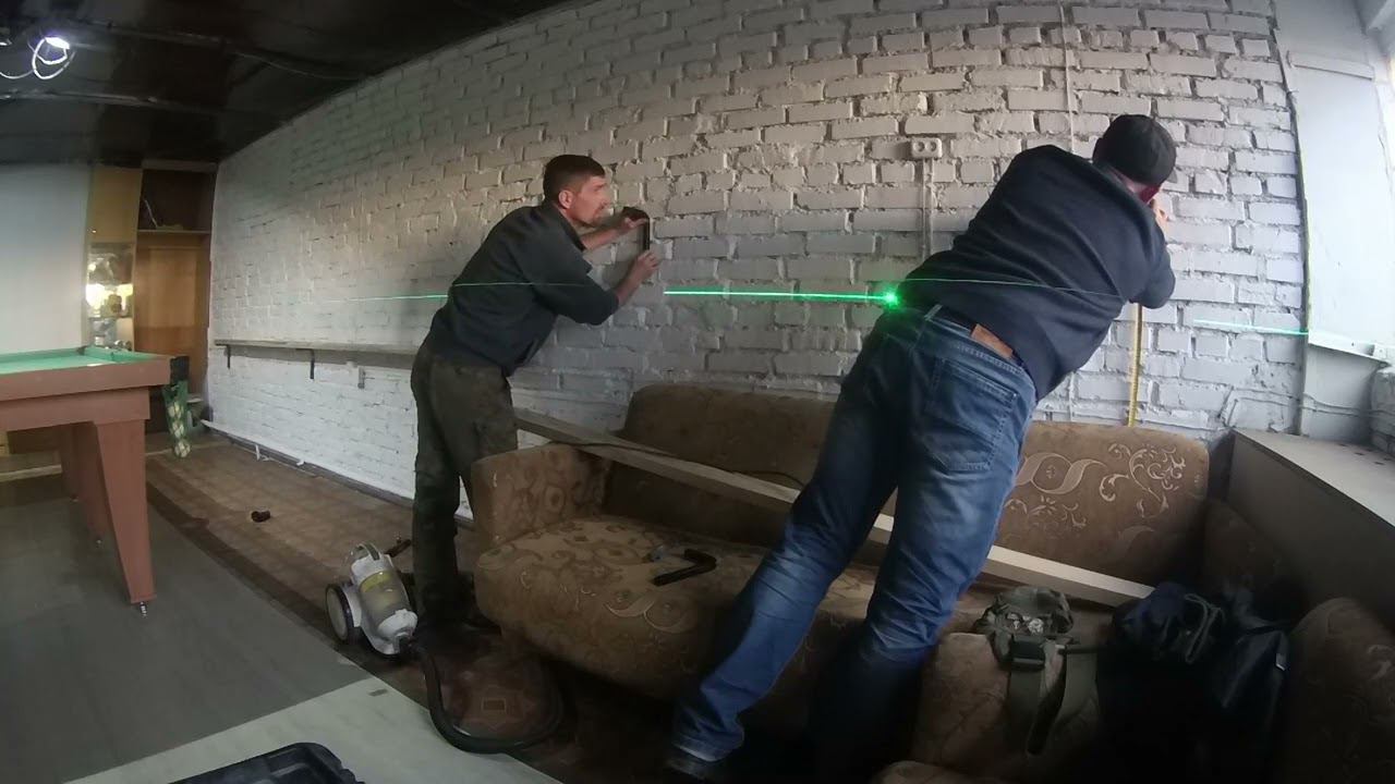 Монтаж полок для гаджетов на стену. Берлога Project часть 21.