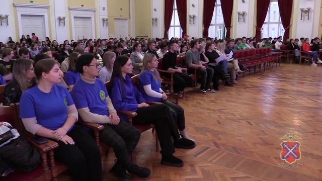 Полицейские рассказали студентам о случаях мошенничества в отношении граждан