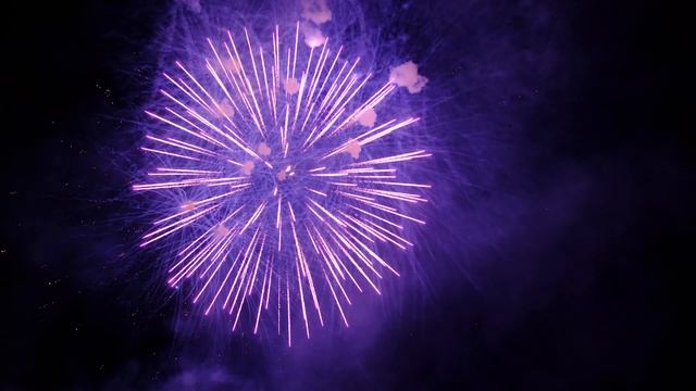 Салют 5 августа 2022 Орёл_2