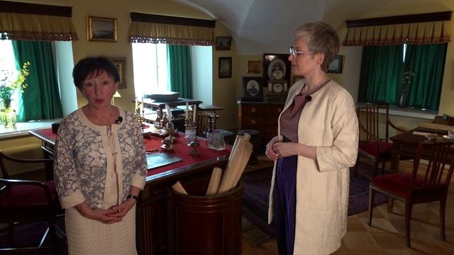 Онлайн с хранителем: памятник Александру III в Гатчине