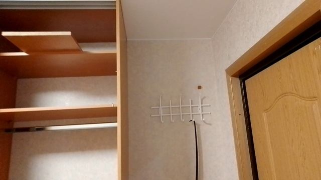 2022.10.25 Снял полки для заноса мебели в квартиру.