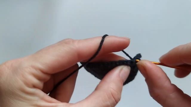 Няня Плам вязаная крючком. Маленькое королевство Бена и Холли. МК..mp4