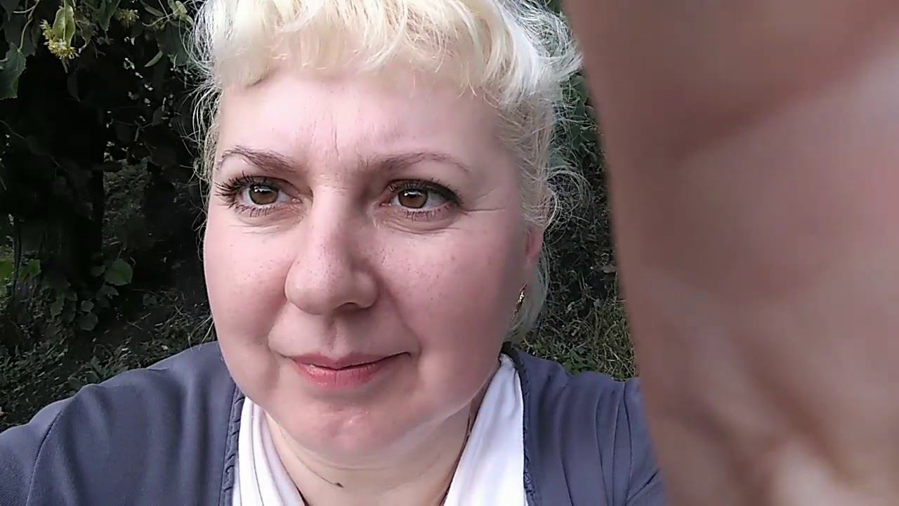 Шмель на липе