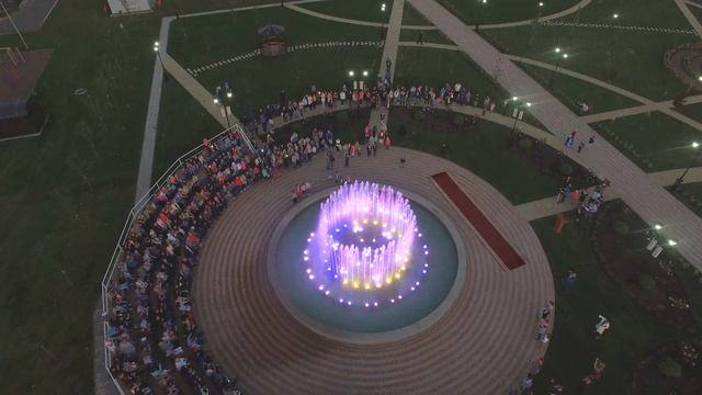 Майский фонтан в Казани. May fountain in Kazan.