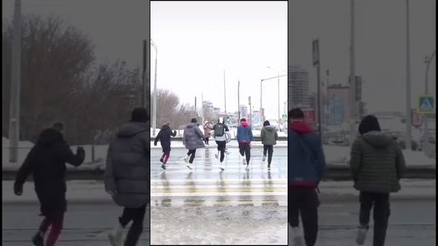 Tuzelity Dance ⚡️ ? ?  Толпа перешла дорогу  ⚡️? ⚡️  ? ? .mp4