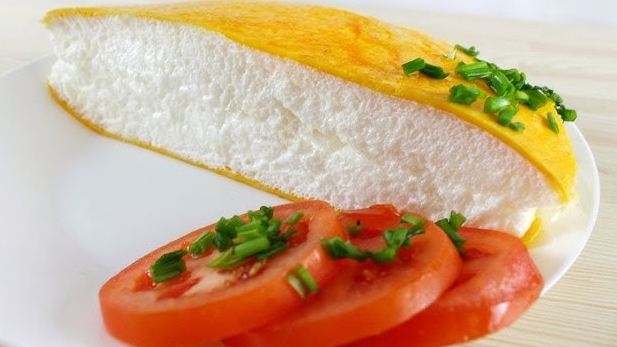 Самый СОЛНЕЧНЫЙ и КРАСИВЫЙ ЗАВТРАК из двух ингредиентов! 
Готовится за 15 мин.