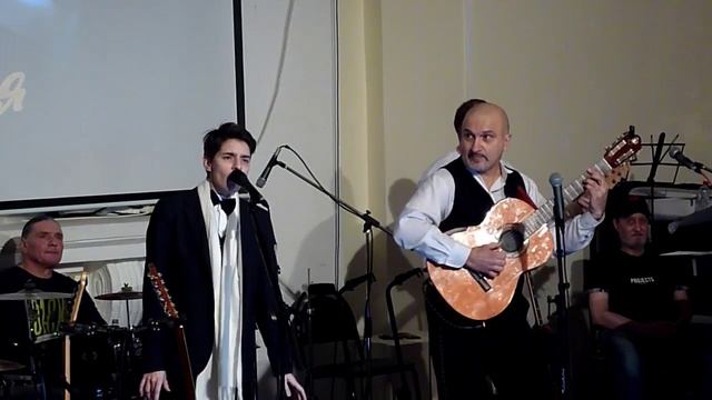 Семейный дуэт на "Битломании"