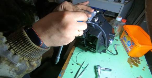 Ремонт 4х тактного генератора. Сборка двигателя. Ремонт инверторного генератора.